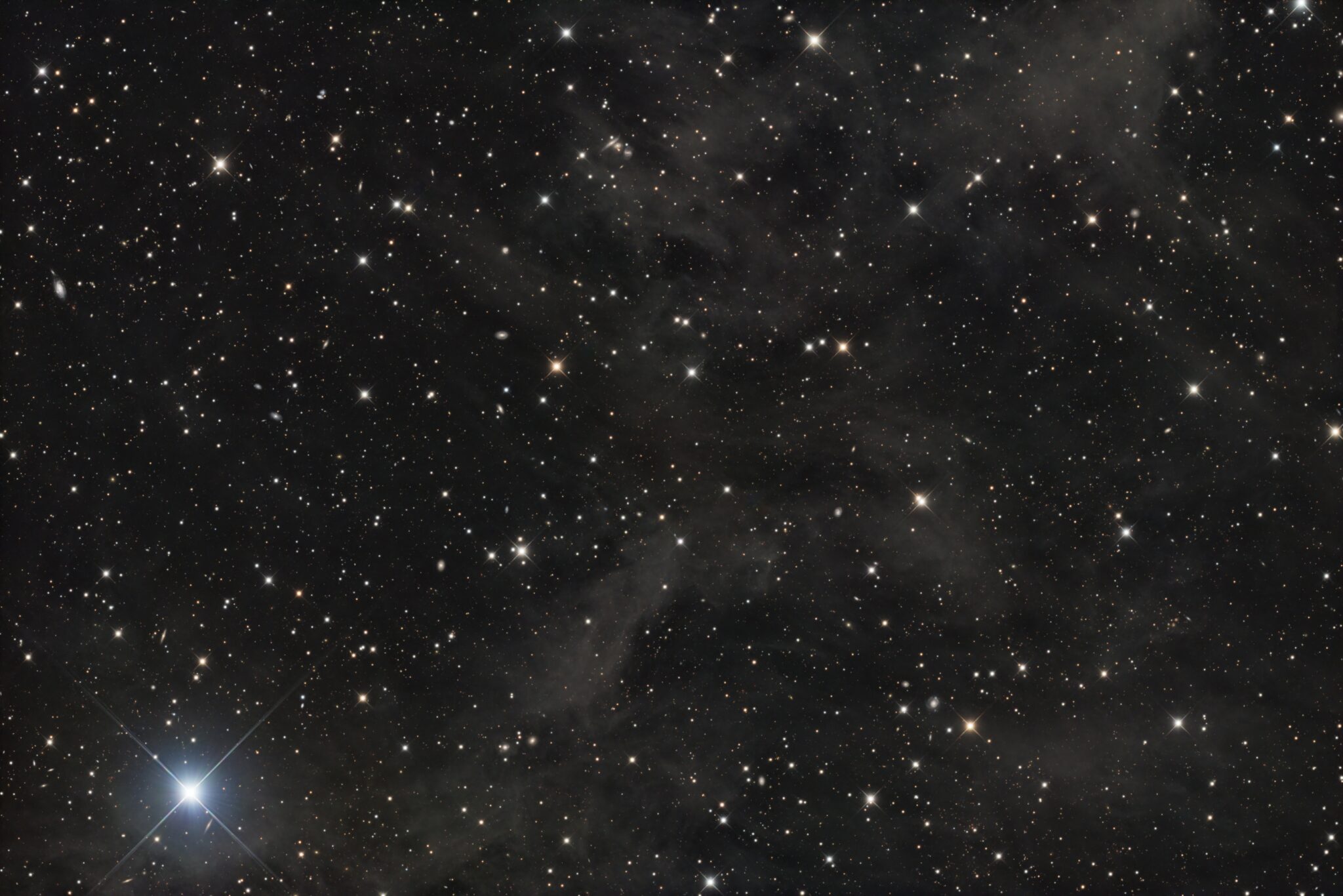 なぜこれを・・？ とっても地味な星雲 LBN 434 | たのしい天体観測